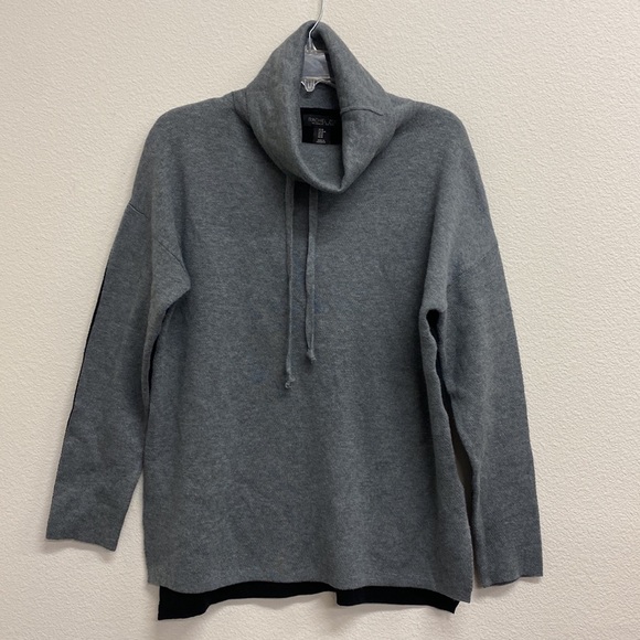 Rachel Zoe | Sweaters | Rachel Zoe Two Tone Blackgray Sweater M | Poshmark